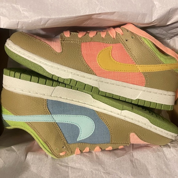 Nike | Shoes | Nike Dunk Low Retro Sun Club Arctic Orange Size 85 ...
